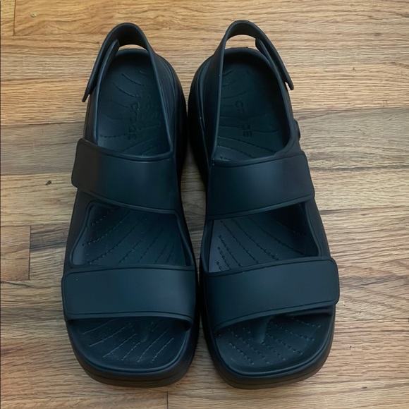 CROCS | Shoes | New Crocs Black Skyline Platform Sandalsize W Fully ...